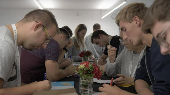 Learn about our Developer community programs | Developer Community ...