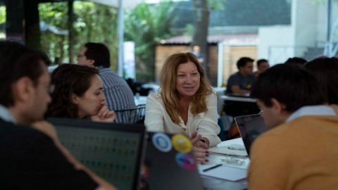 Learn about our Accelerator Program | Explore Accelerator Programs ...